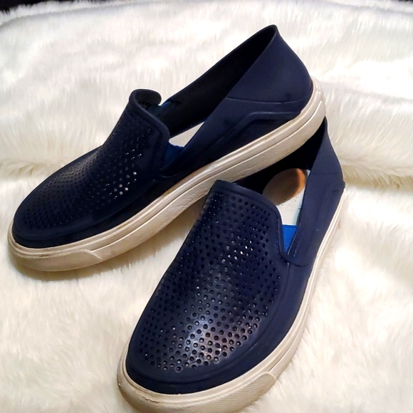 CROCS | Shoes | Crocs Navy Citiline Preforated Slip On Water Shoes ...